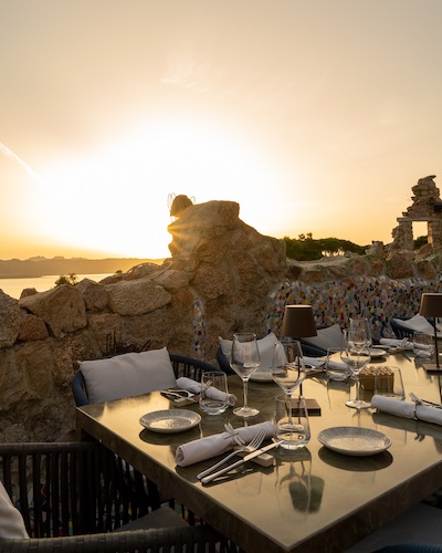 Il 12 giugno riapre il ristorante Le Terrazze del Ritual a Baja Sardinia